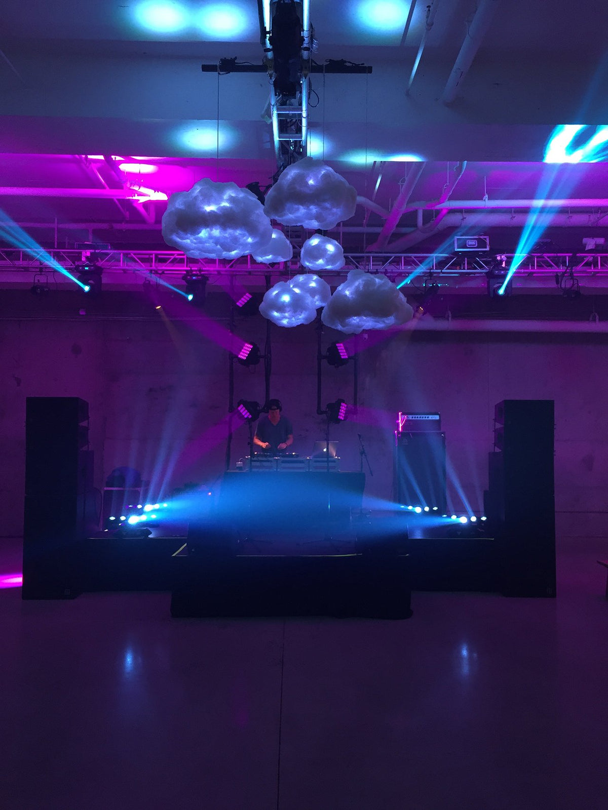 Interactive LED Cloud Lamp | Richard Clarkson Studio